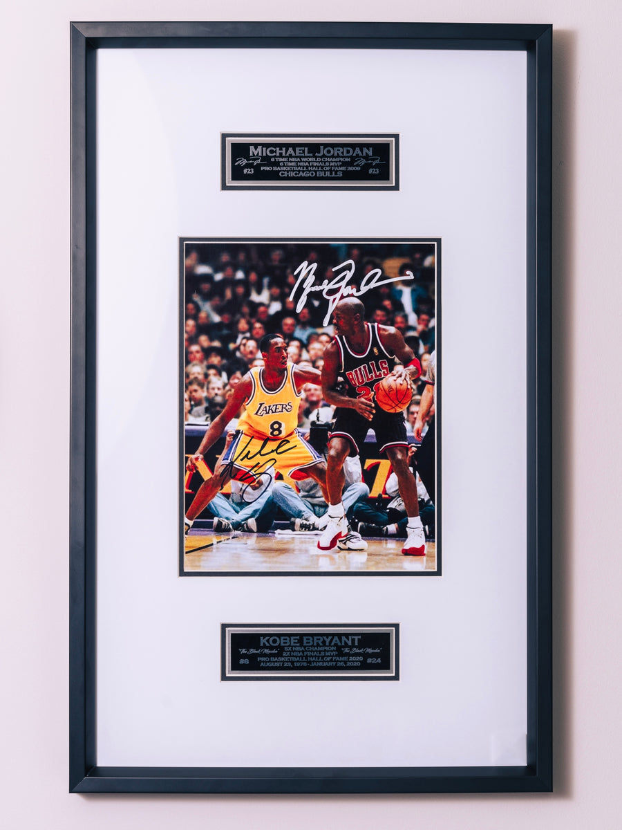 Michael Jordan and Kobe Bryant Signatures Frame – ZS Classics